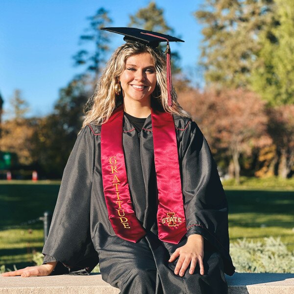 Cardinal Stole of Gratitude I-State Graduation Stole | ISU Book Store