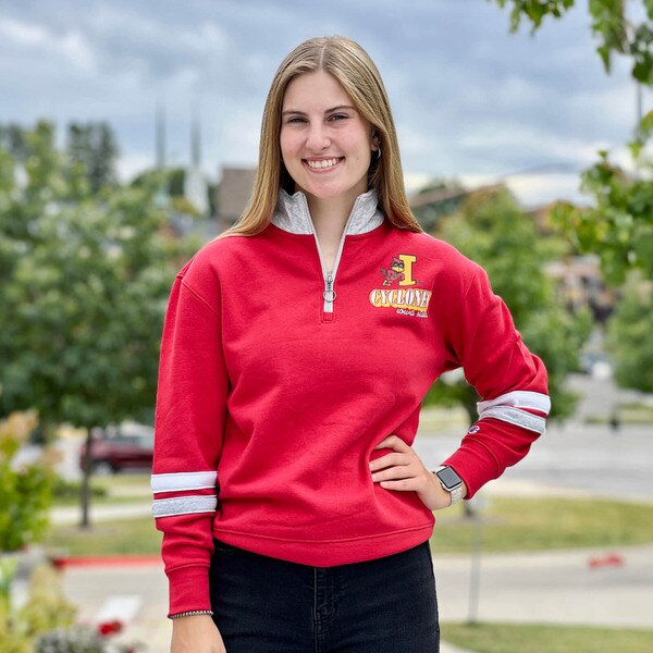 Champion Women's Leaning Cy Cardinal Quarter Zip | ISU Book Store